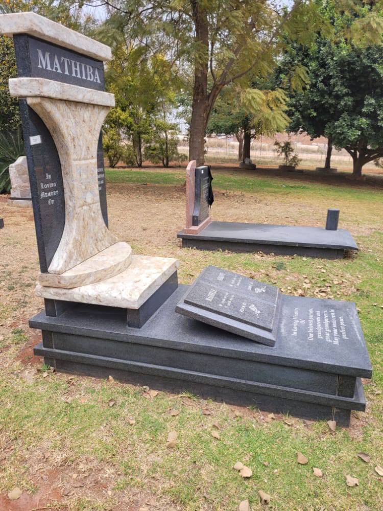 Gallery – Simunye Tombstones